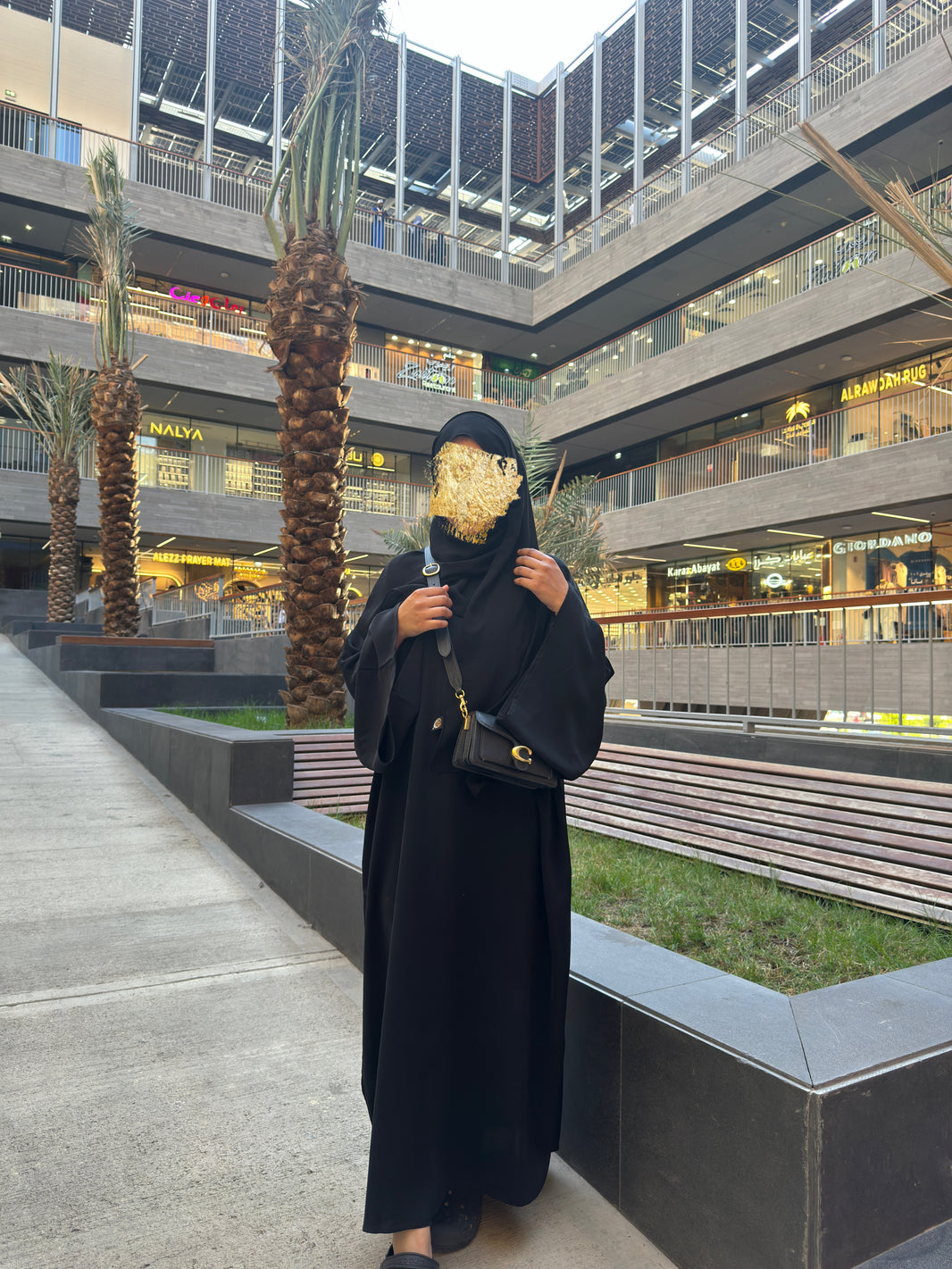 Welcome to YAMĀNAH | Majestic Libaas